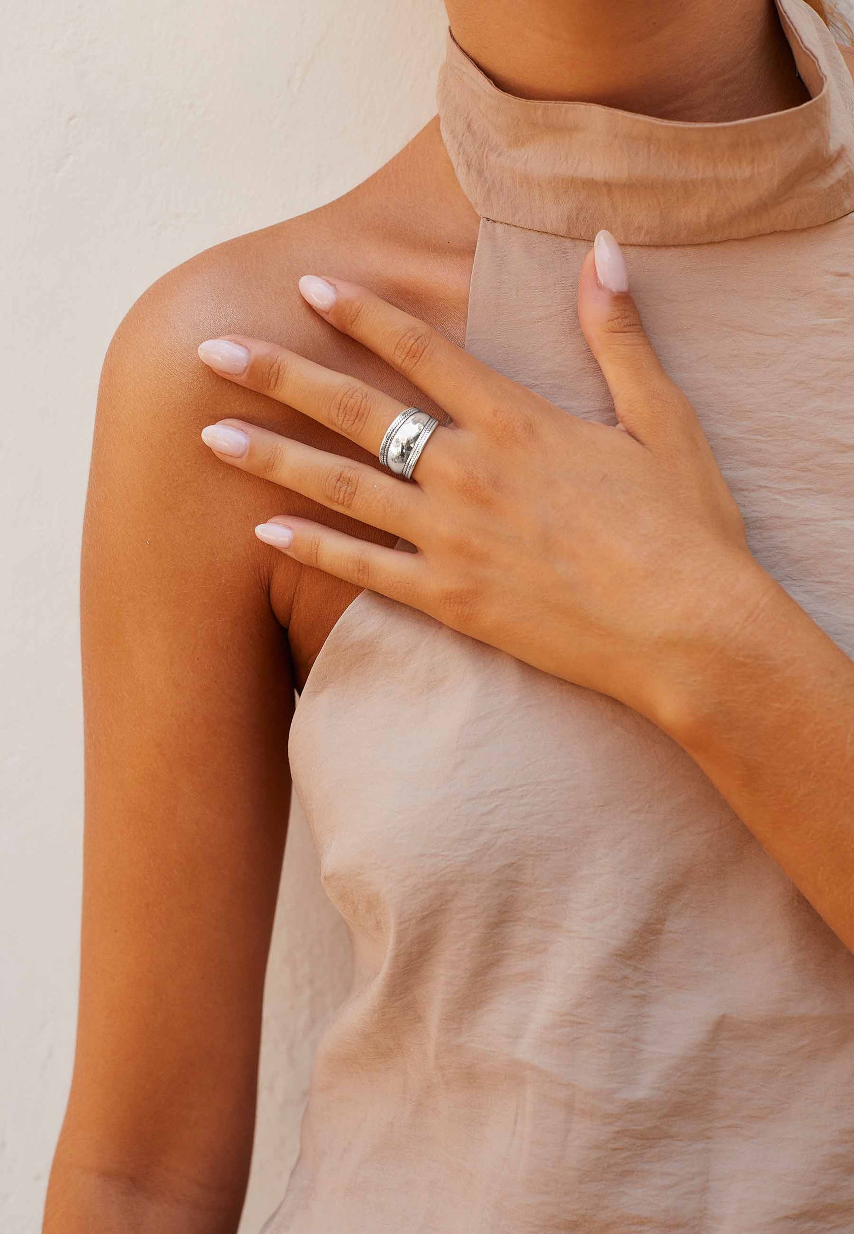 CHANDI RING | Medium Bulky Silver Ring | San Saru