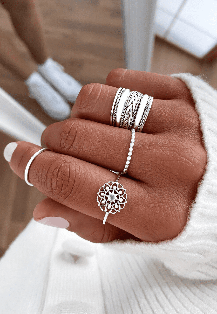 ELIKA RING | Silver White Quartz Ring – San Saru